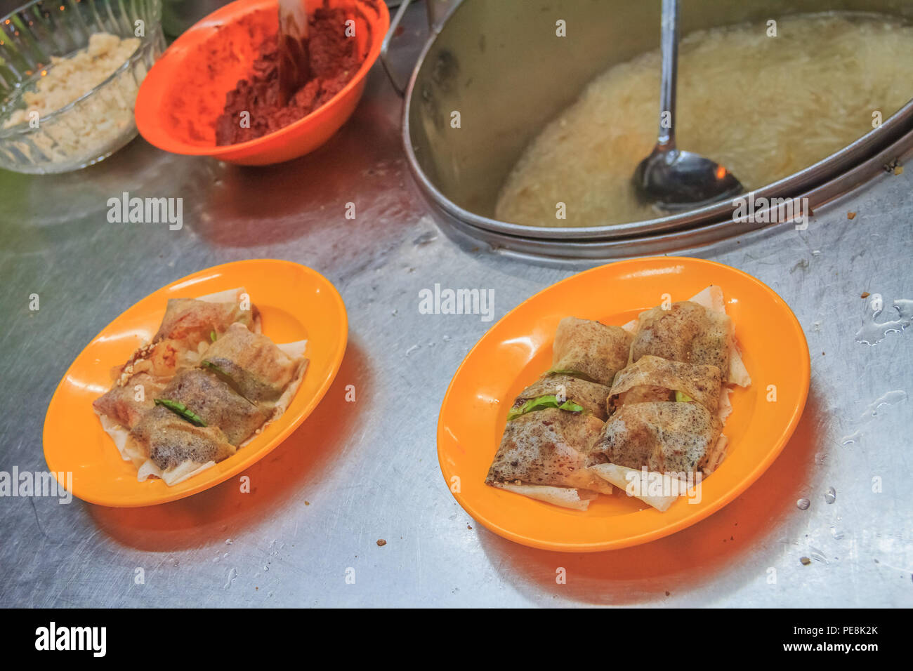 Malay stall hi-res stock photography and images - Alamy