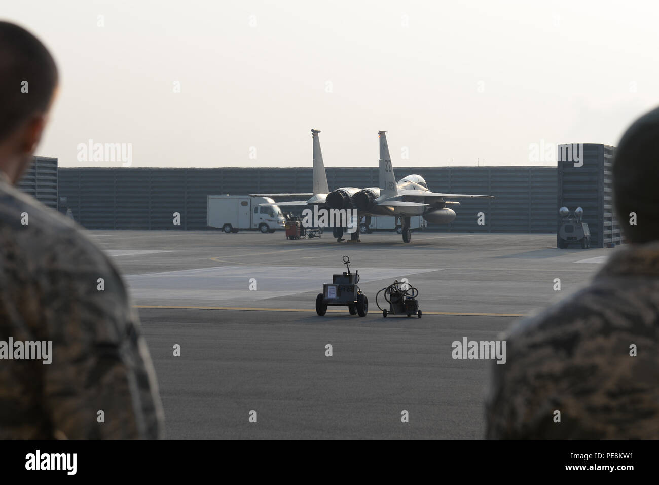 Kf 16 aircraft hi-res stock photography and images - Alamy
