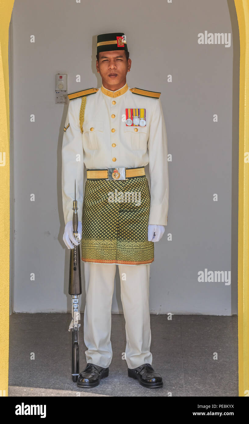 Police uniform malaysian hi-res stock photography and images - Alamy