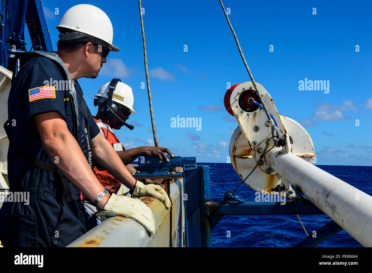 151101-N-RZ218-052 BAHAMAS (Nov. 1, 2015) Lt. Cmdr. Daniel Neverosky ...
