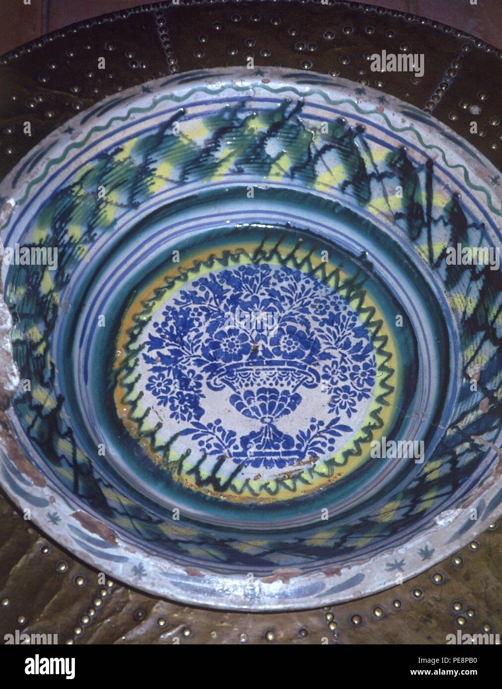 Brasero de cerámica hi-res stock photography and images - Alamy