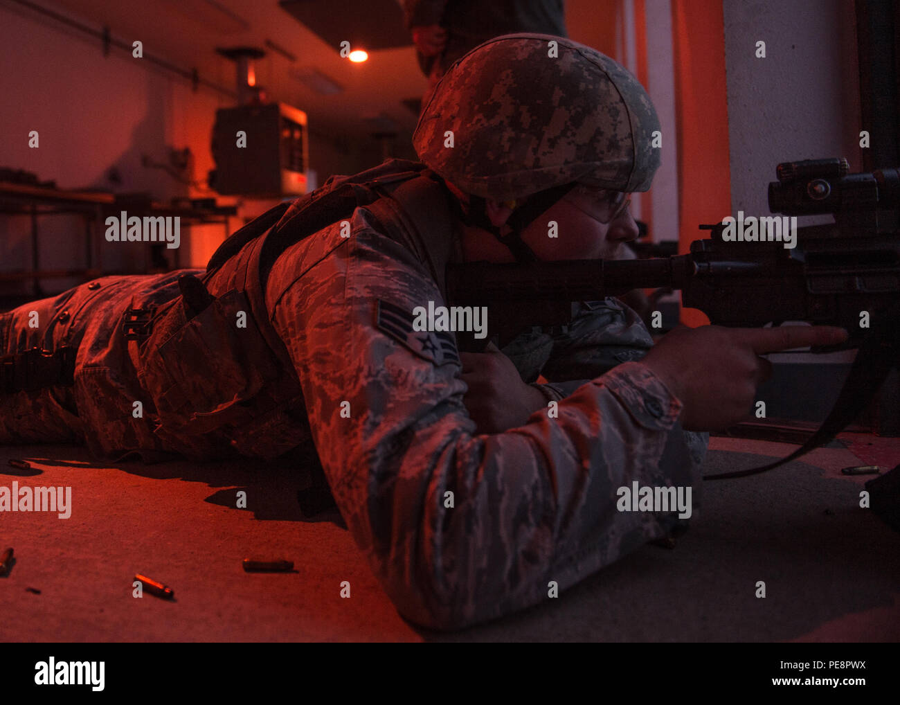 Night vision goggles shooting hi-res stock photography and images - Alamy