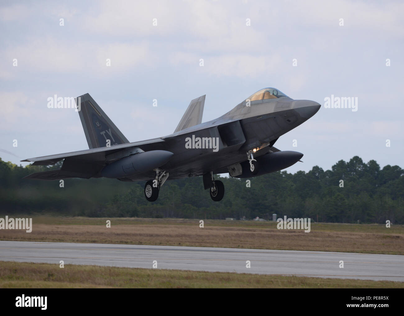 An F-22 Raptor from Tyndall Air Force Base, Fla., lands Nov. 5 at the ...