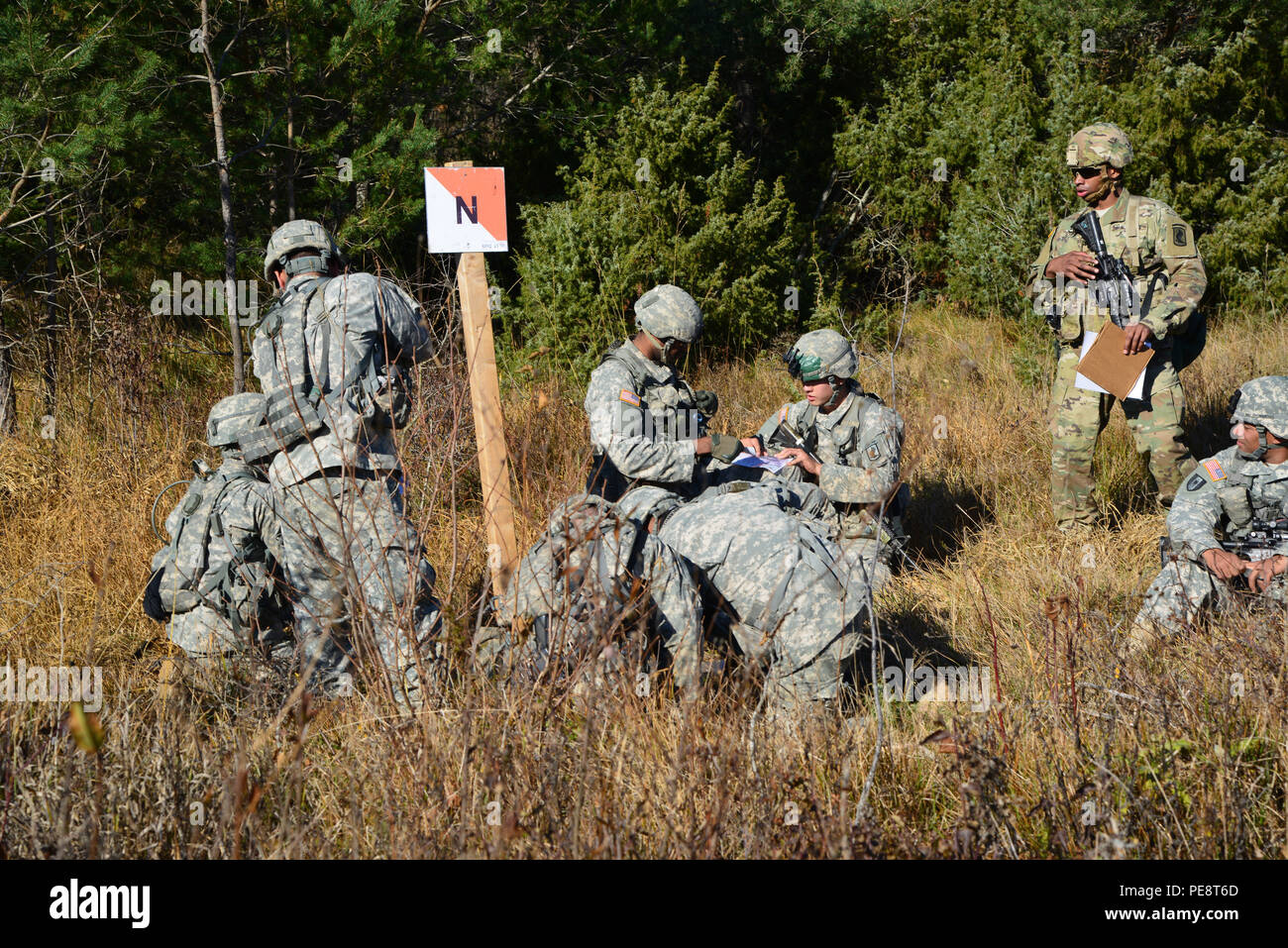 Army Map Reading High Resolution Stock Photography and Images - Alamy