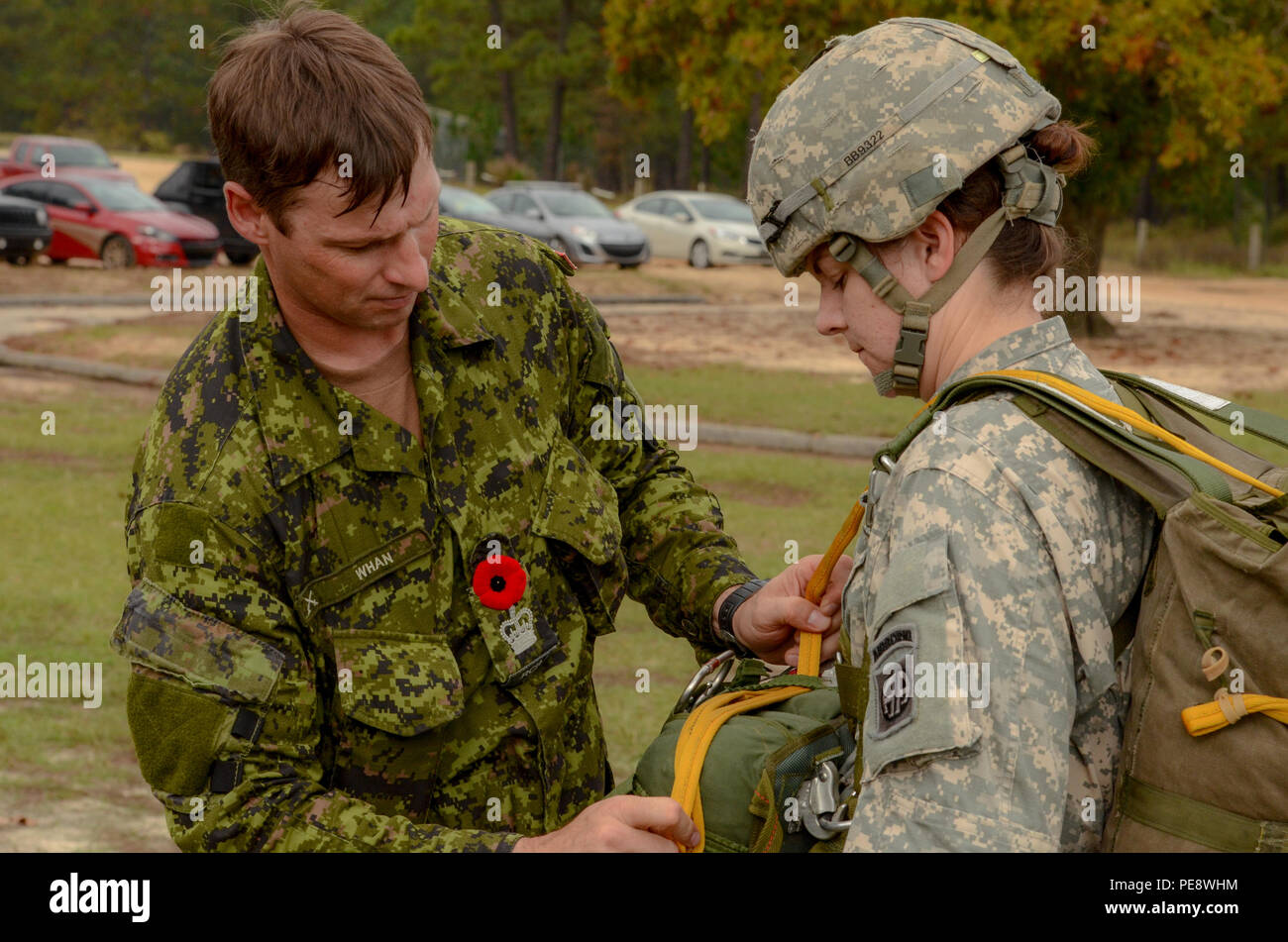 Jumpmasters with the 3rd Royal Canadian Regiment conduct jump master ...