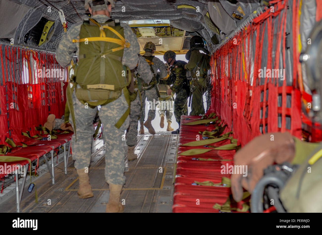 Canadian jumpmasters with the 3rd royal canadian regiment and ca hi-res ...