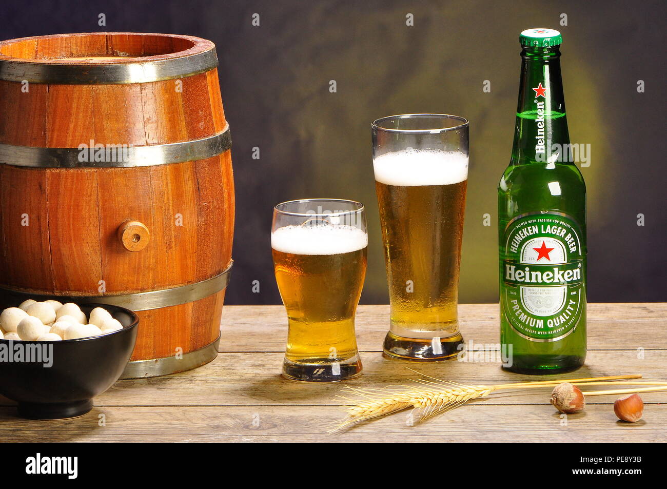 Heineken beer hi-res stock photography and images - Alamy
