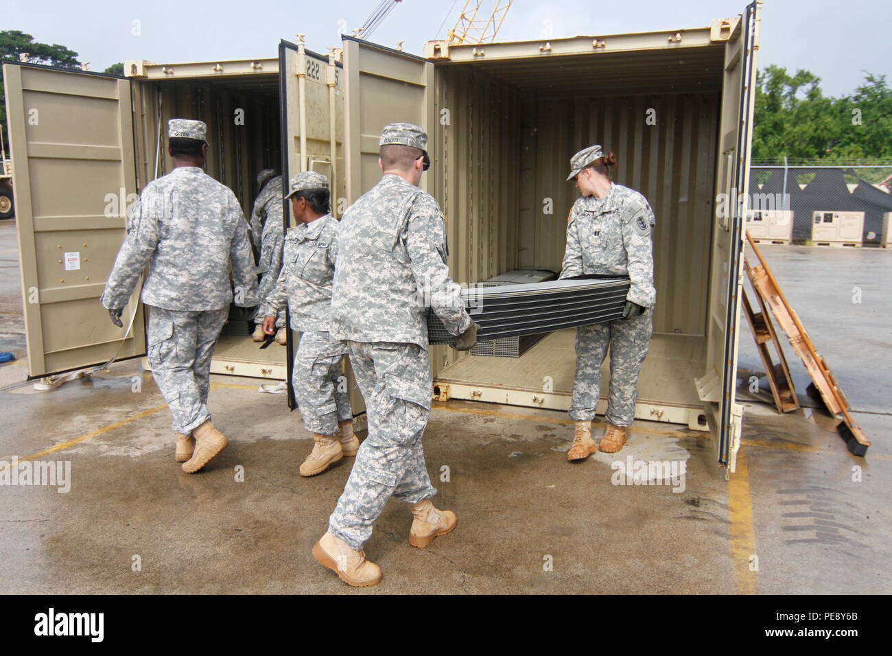 Blocking and bracing hi-res stock photography and images - Alamy