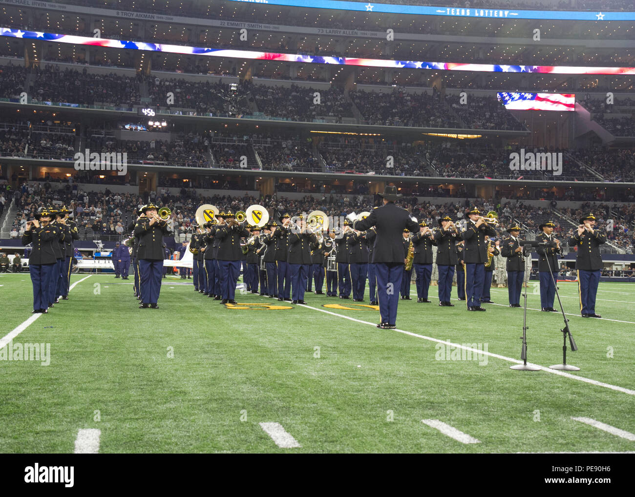 1st cav div band hi-res stock photography and images - Alamy