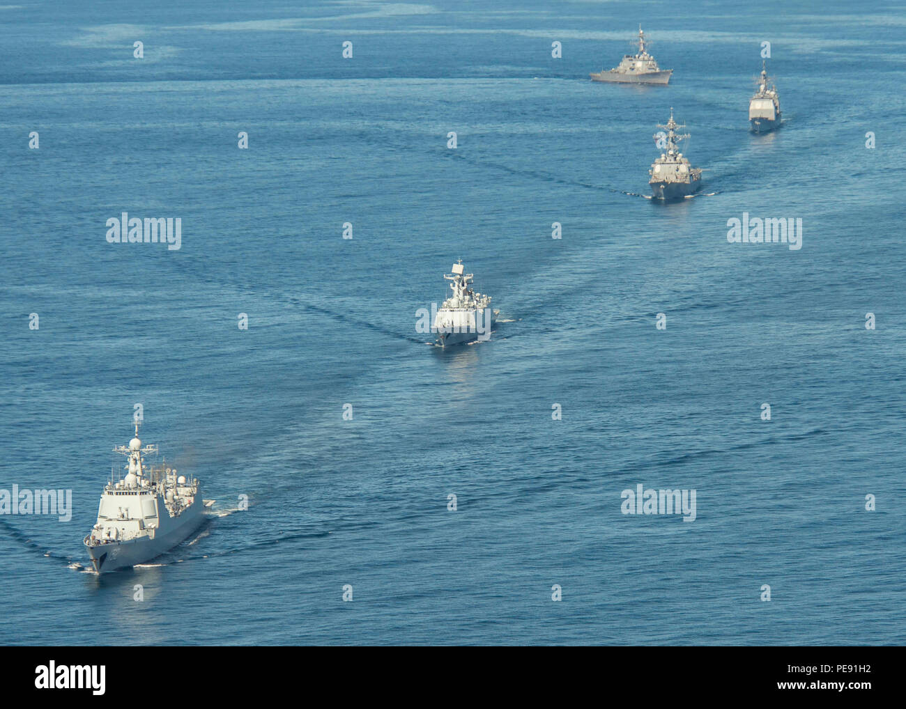 151107-N-KE519-270 ATLANTIC OCEAN (Nov. 7, 2015) - The Chinese Luyang ...
