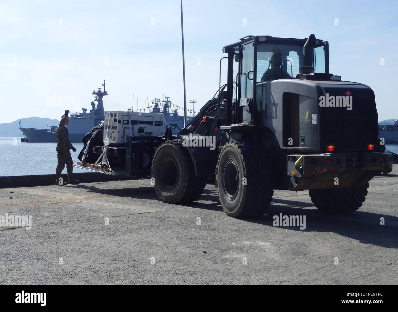 151030-N-ZZ999-303 CHINHAE, Republic of Korea (Oct. 30, 2015 ...