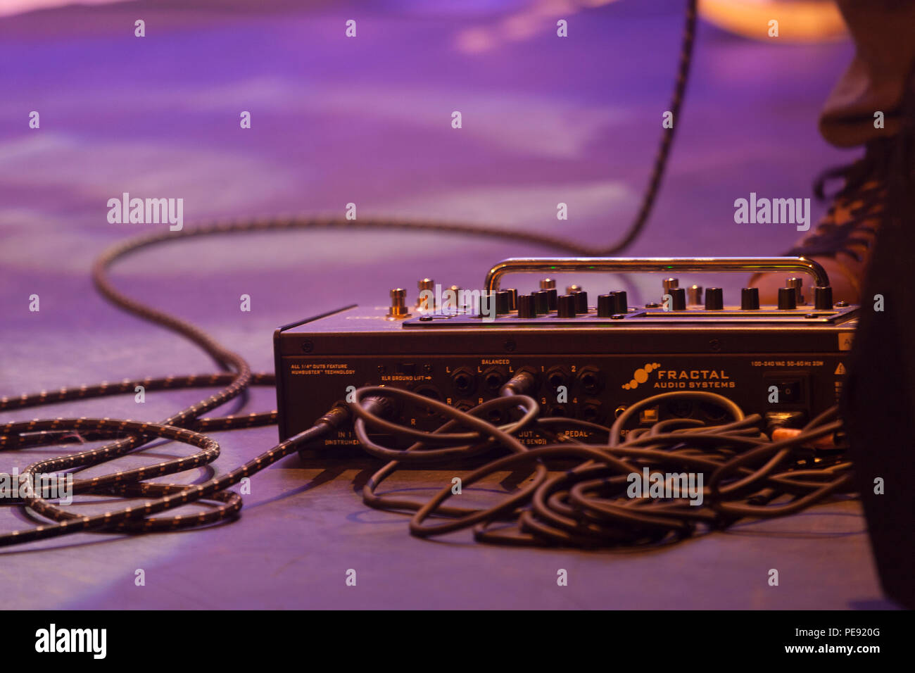 Guitar pedal hi-res stock photography and images - Alamy