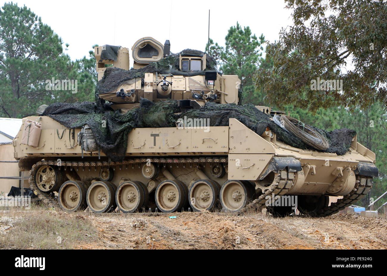 Soldiers from 2nd Battalion, 7th Cavalry Regiment, 3rd Armored Brigade ...