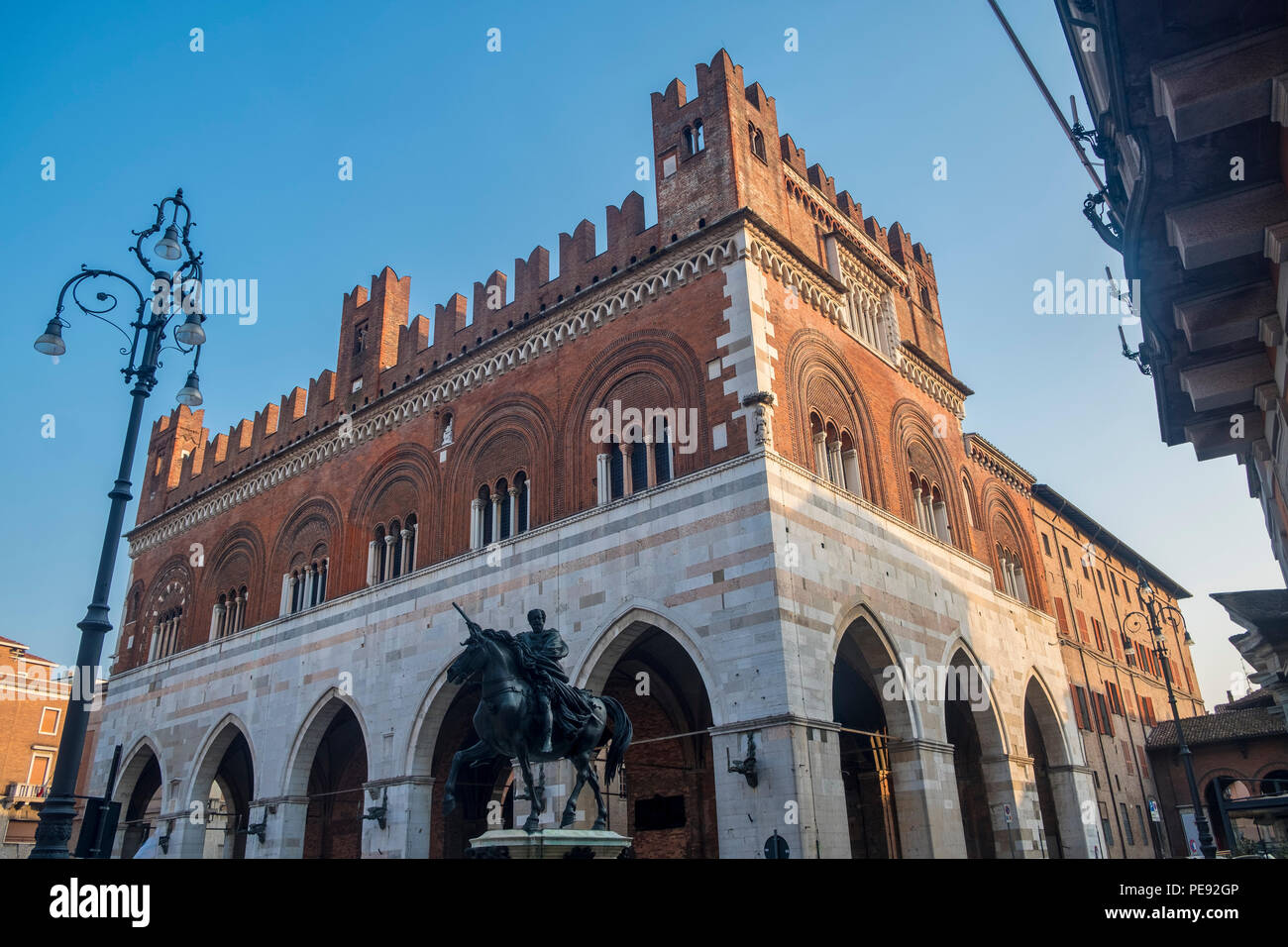 Piacenza, Emilia Romagna, Italy: the Gotico palace, in the main square ...