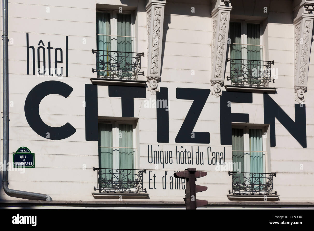 Citizen hotel in Paris, France Stock Photo - Alamy
