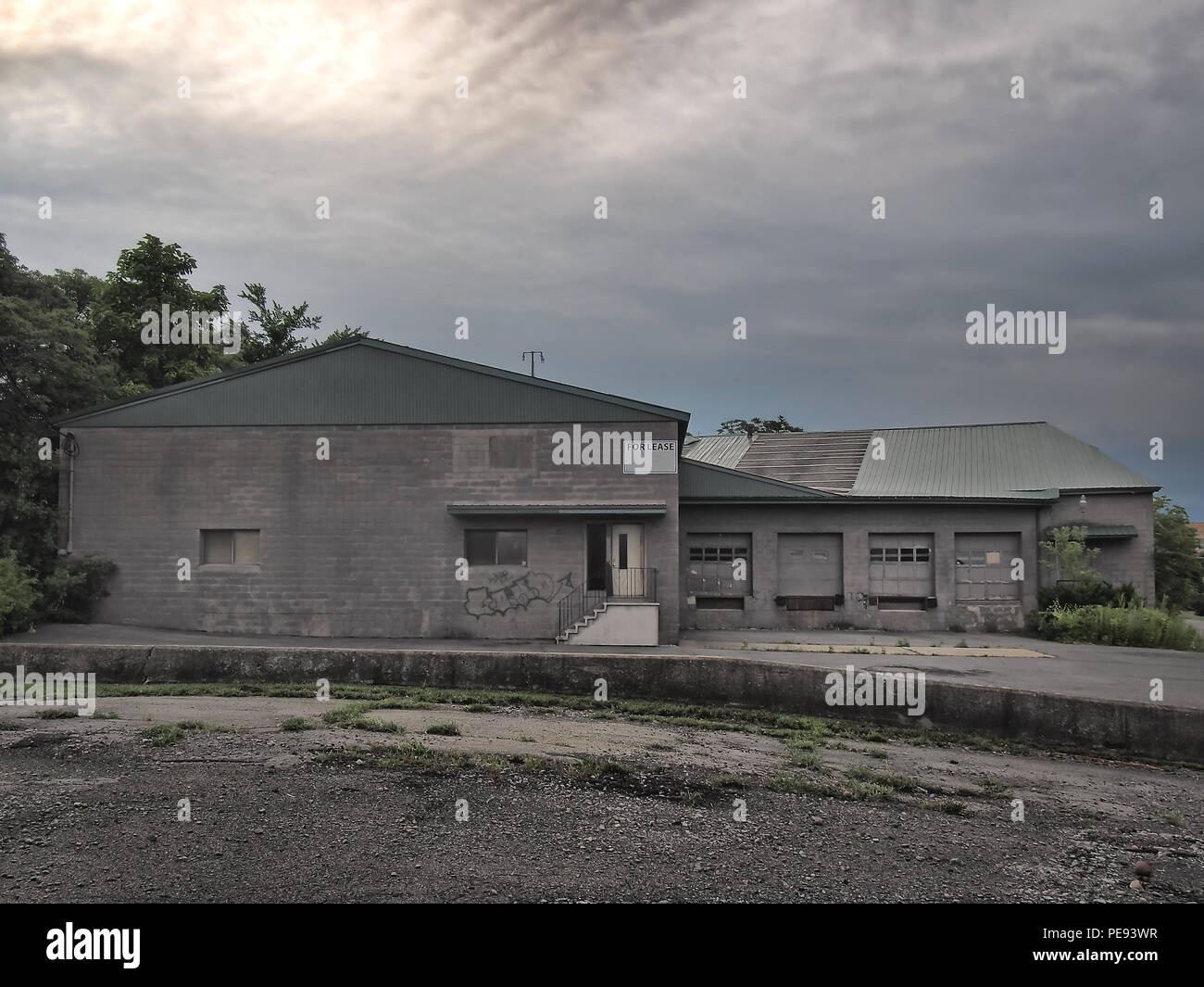 Urban blithe hi-res stock photography and images - Alamy