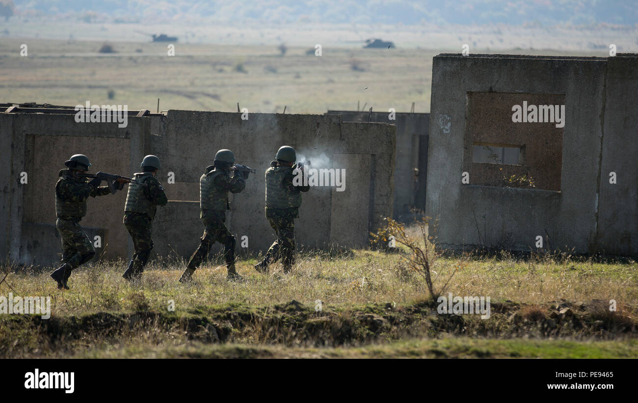 Romanian Armed Forces clear a Military Operations in Urban Terrain ...