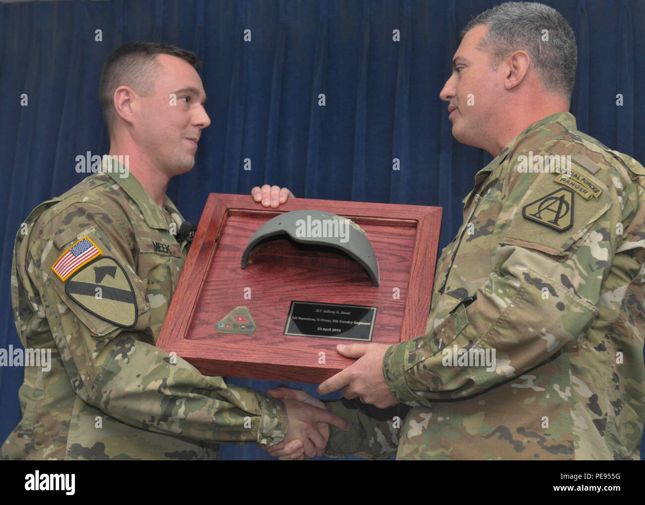 Col. Dean Hoffman (right), project manager of Soldier Protection and ...