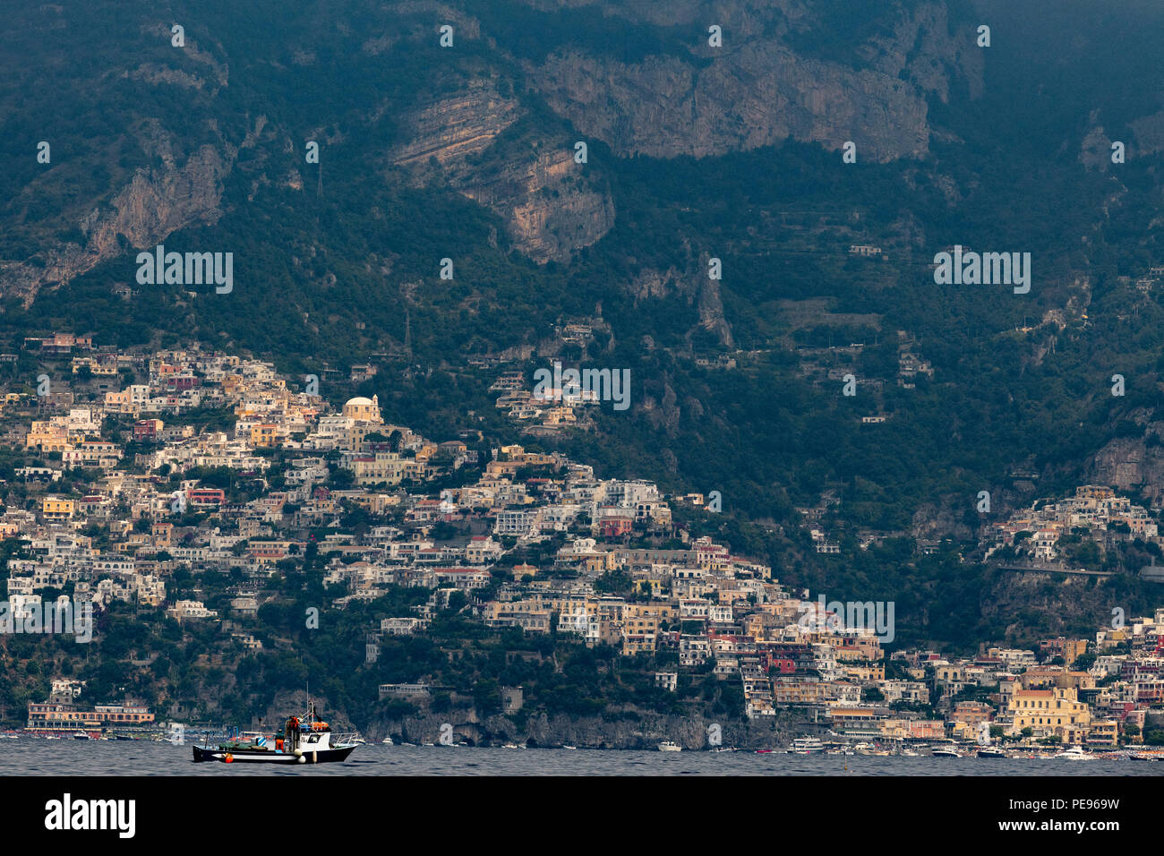 Amalfi crowded hi-res stock photography and images - Alamy