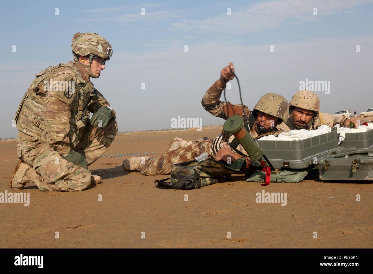 U.S. Army Soldiers, assigned to Charlie Company, 1st Battalion, 32nd ...