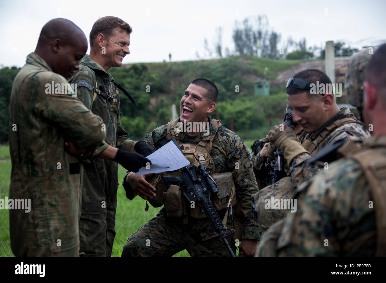 U.S. Marines with Golf Company, 23rd Marine Regiment, 4th Marine ...