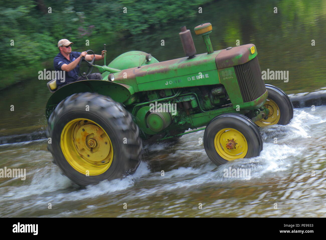 Newby hall tractor festival hi-res stock photography and images - Alamy