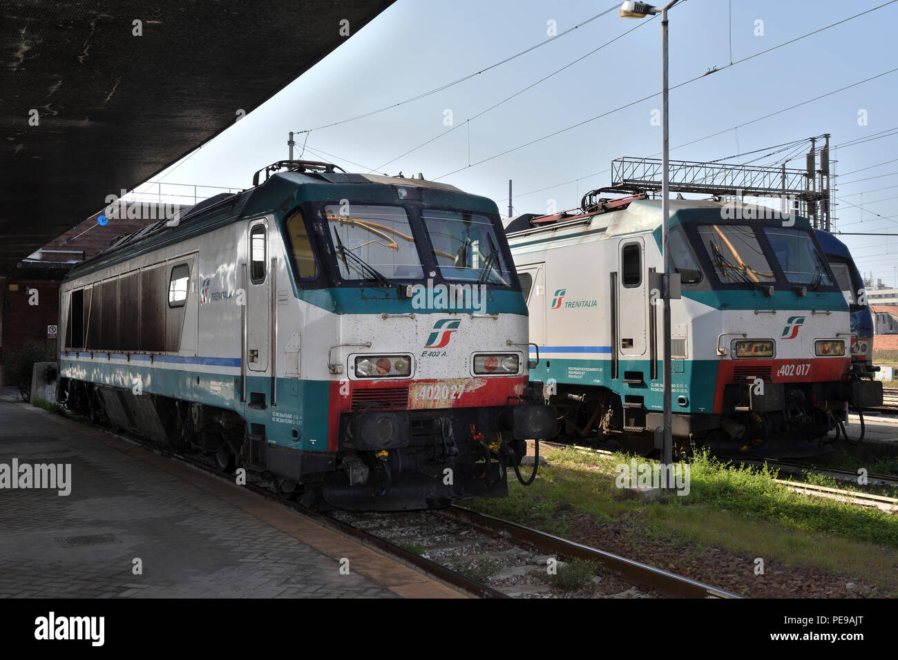 Class 402a hi-res stock photography and images - Alamy