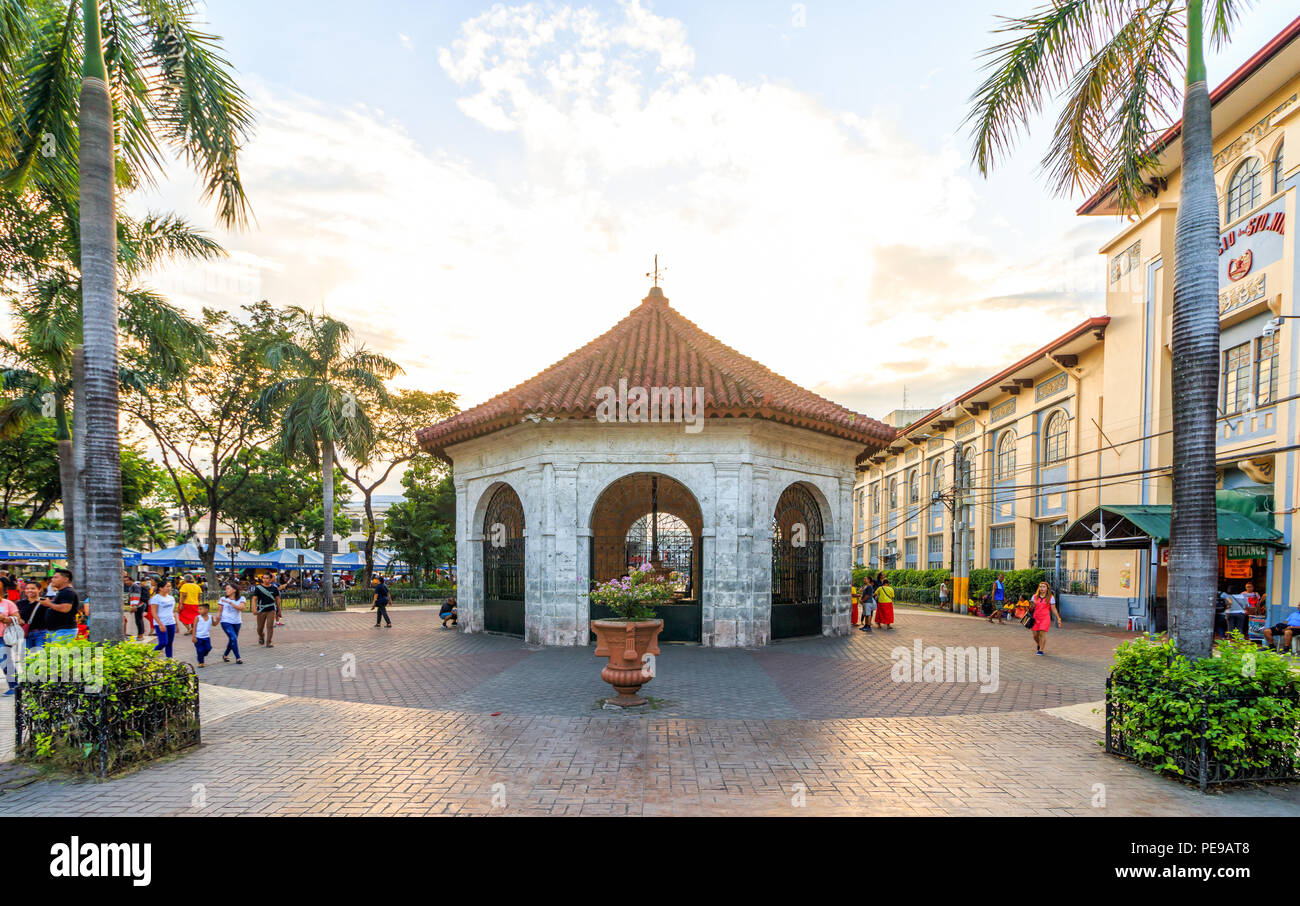 Plaza Sugbo In Cebu City Stock Photo - Alamy