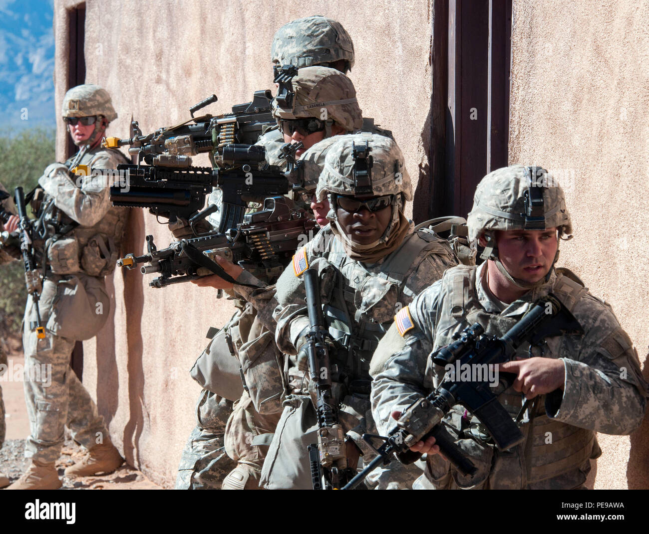 Infantrymen from Bravo Company, 3rd Battalion, 41st Infantry Regiment ...