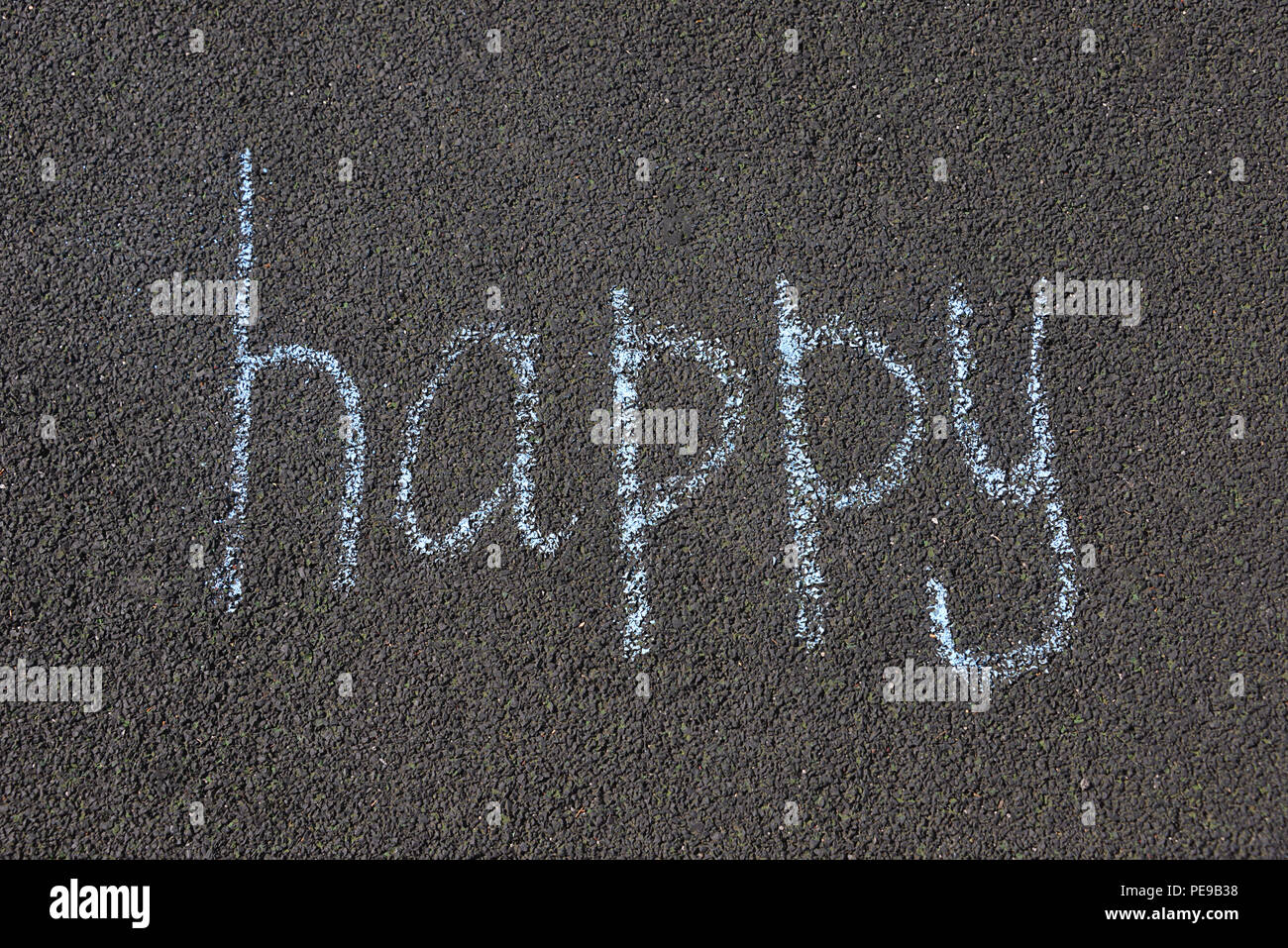 Chalk road drawing happy hi-res stock photography and images - Alamy