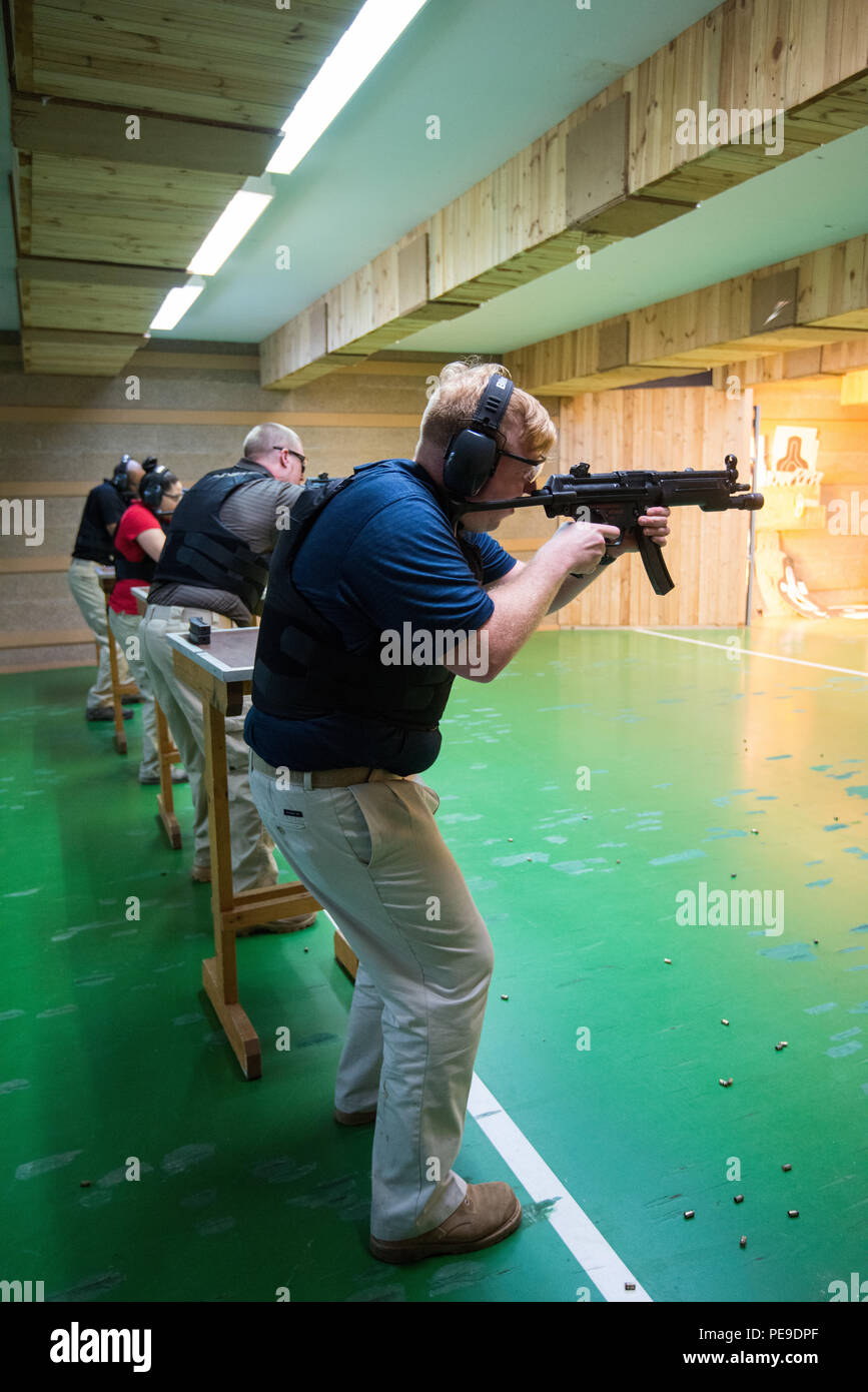 Four U.S. Army MPs and U.S. Air Force Security Forces assigned to the ...