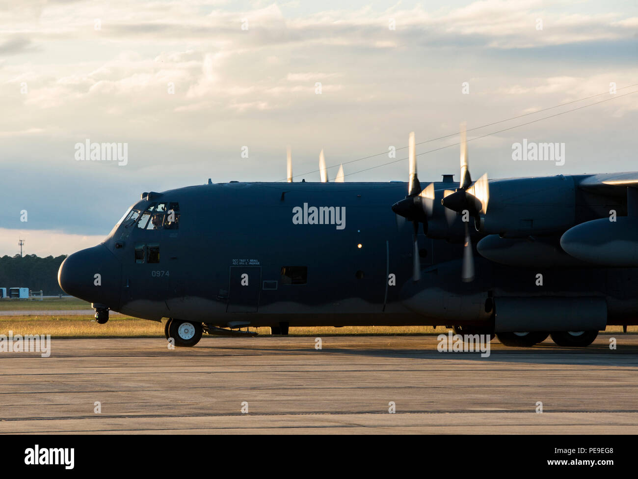 A New York Air National Guard C-130H Hercules from the 102nd Rescue ...