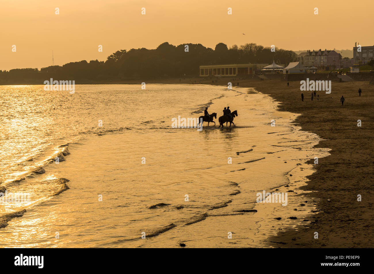 Barry island wales hi-res stock photography and images - Alamy