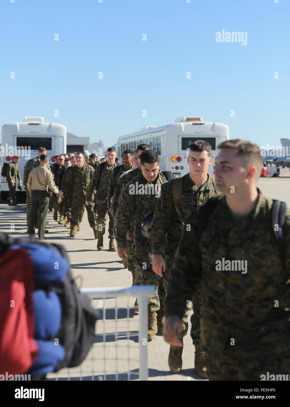 Marines with Marine Heavy Helicopter Squadron (HMH) 462 unload the ...