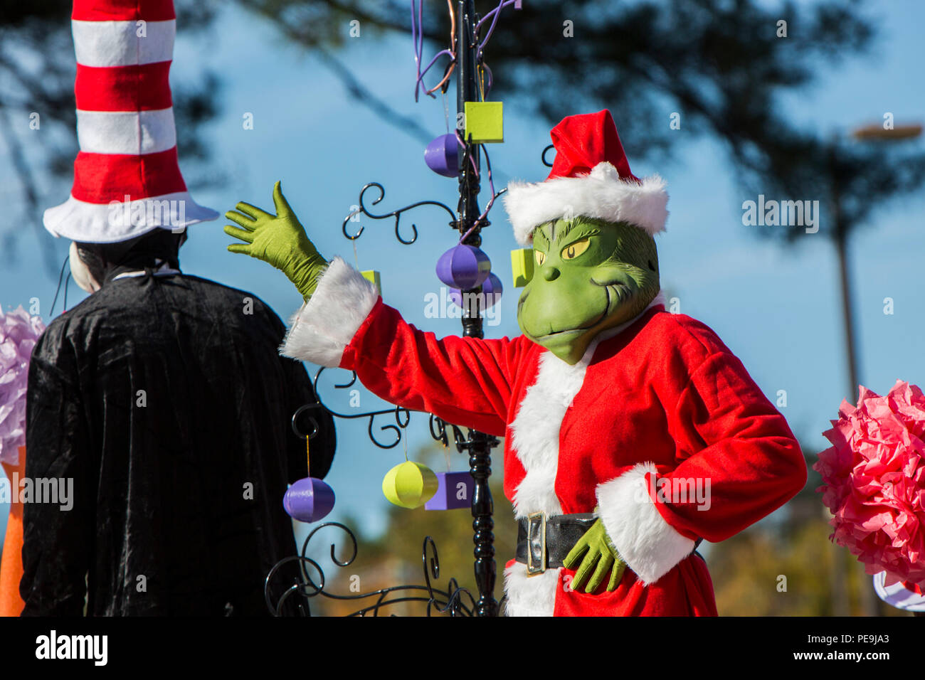 The grinch is in the parade hi-res stock photography and images - Alamy