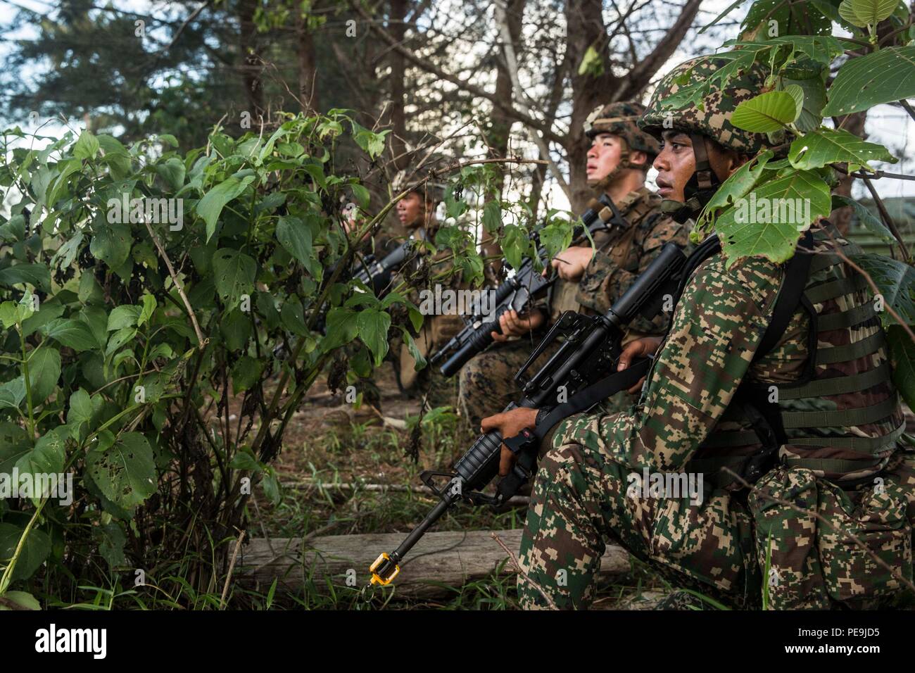 TANDUO BEACH, Malaysia (Nov. 11, 2015) U.S. Marines with Kilo Company ...