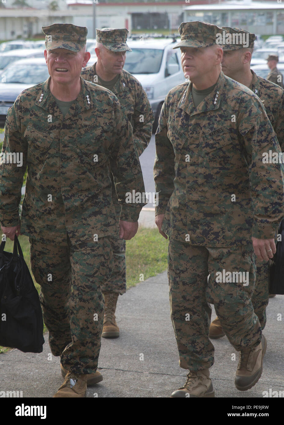 Lt. Gen. Larry Nicholson, the commanding general of III Marine ...