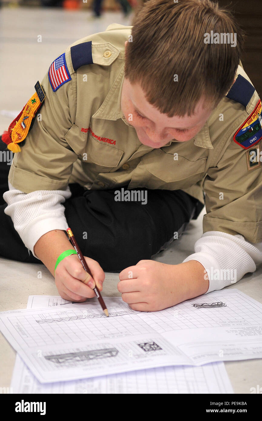 Sean Adkins, a Webelo scout from Pack 200 in Toledo, Ohio, sketches ...