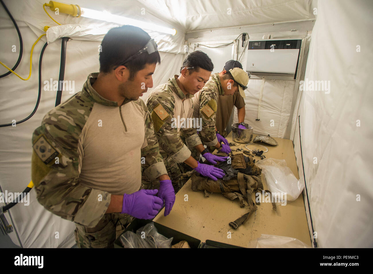 Underwater demolition teams hi-res stock photography and images - Alamy