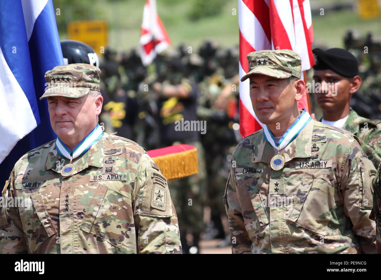 Senior army leaders from the Americas received medals for the first ...
