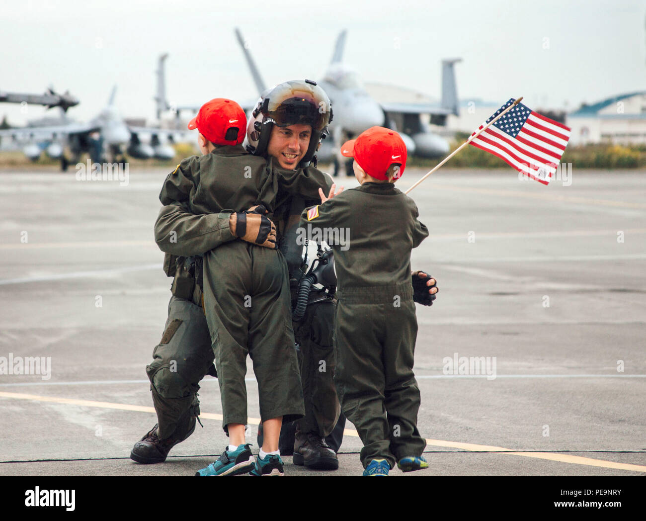 Strike fighter squadron two five vfa 25 hi-res stock photography and ...