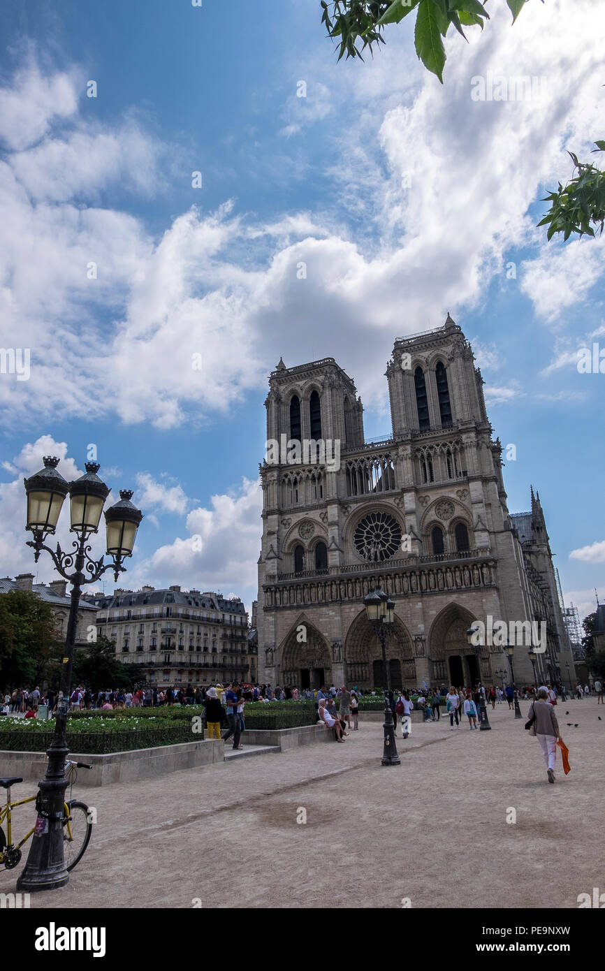 Notre Dam Paris High Resolution Stock Photography and Images - Alamy