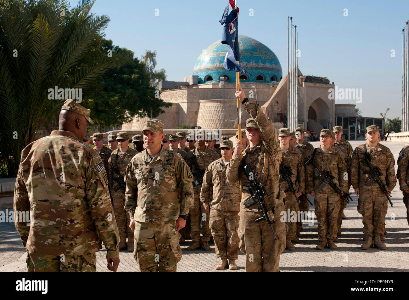 U.S. Army Gen. Lloyd Austin, left, U.S. Central Command commander ...