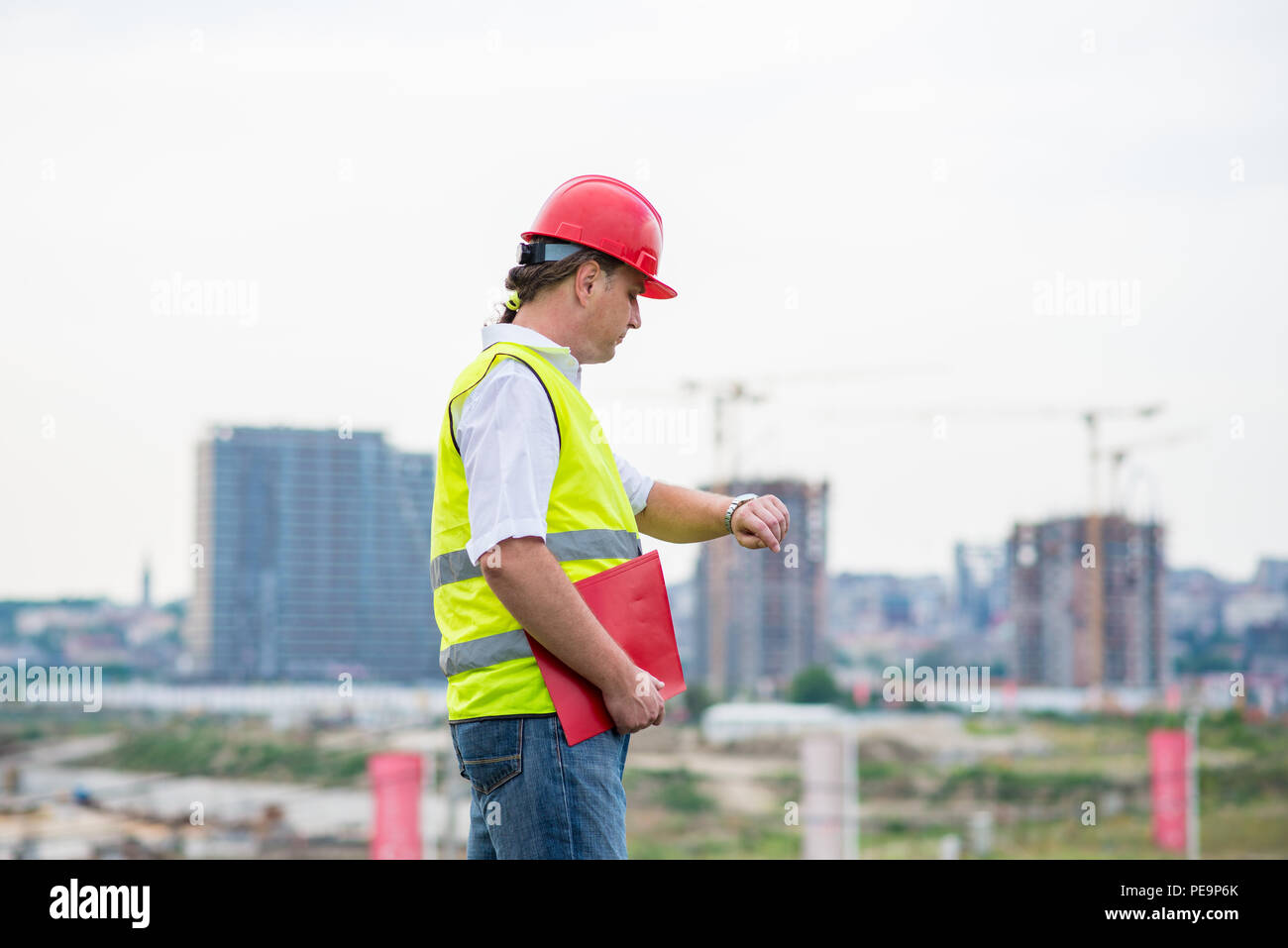 Construction worker clothing hi-res stock photography and images - Alamy