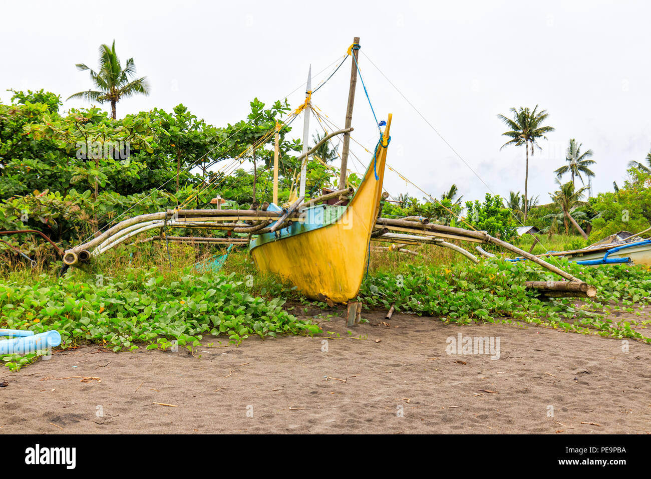 Traditional Sakayan Fishing Boat In The Philippines Stock Photo - Alamy