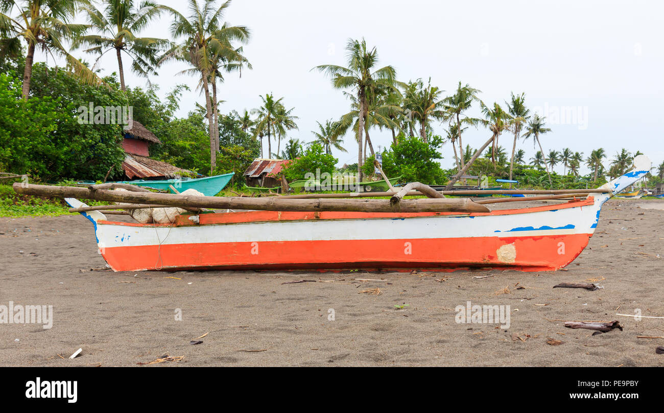 Traditional Sakayan Fishing Boat In The Philippines Stock Photo - Alamy
