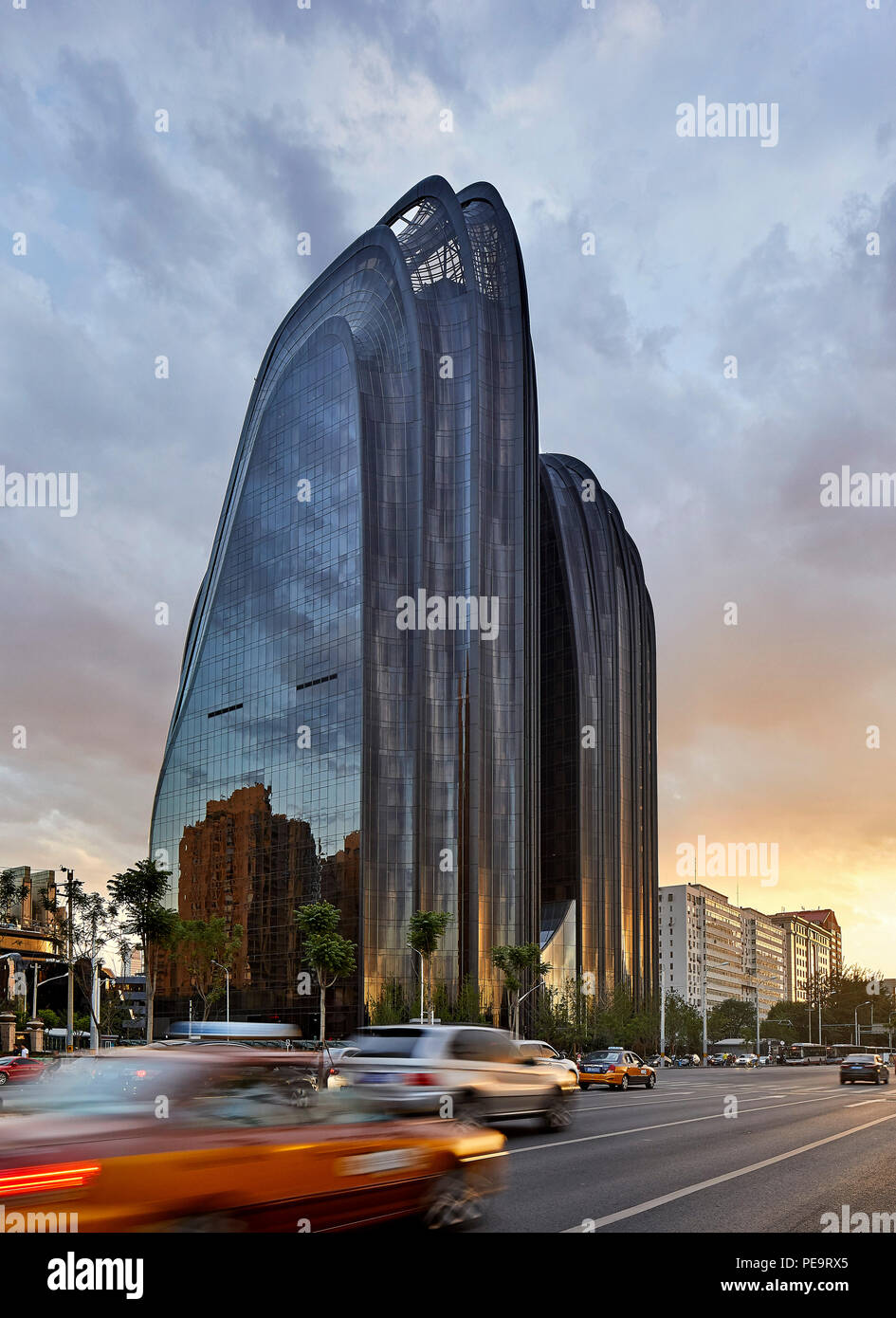 Mad architects hi-res stock photography and images - Alamy