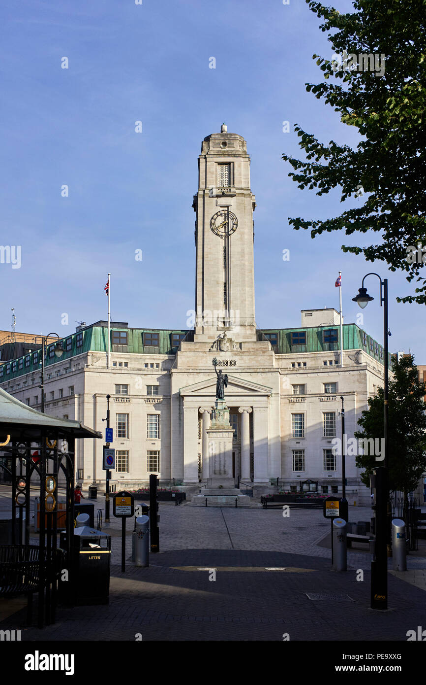 Town hall tower government building hi-res stock photography and images ...