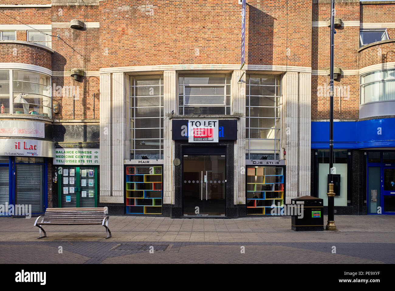 1930s shop hi-res stock photography and images - Alamy