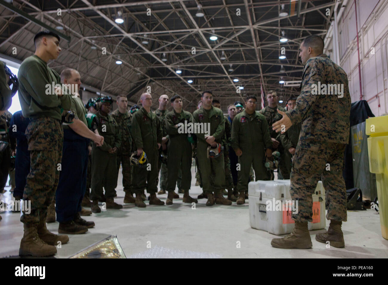 Airframe Mechanic High Resolution Stock Photography and Images - Alamy